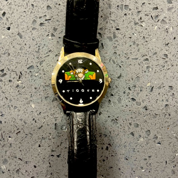 Disney | Accessories | Disney Tigger Watch | Poshmark